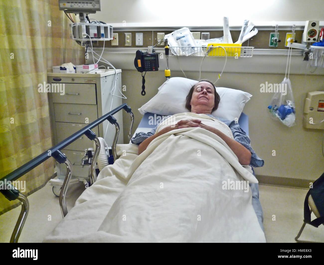 Preoperative room hi-res stock photography and images - Alamy