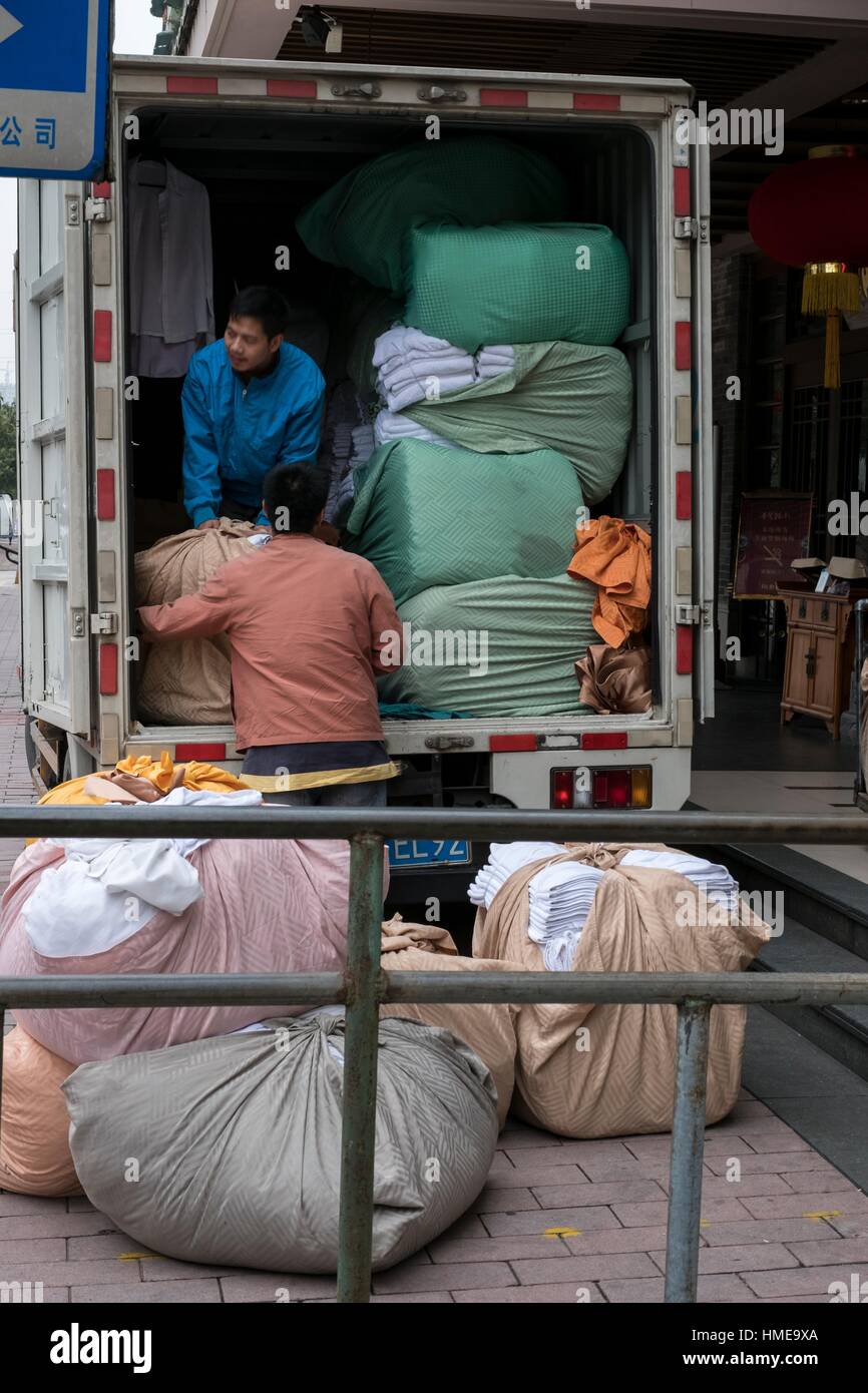 Laundry delivery van hi-res stock photography and images - Alamy