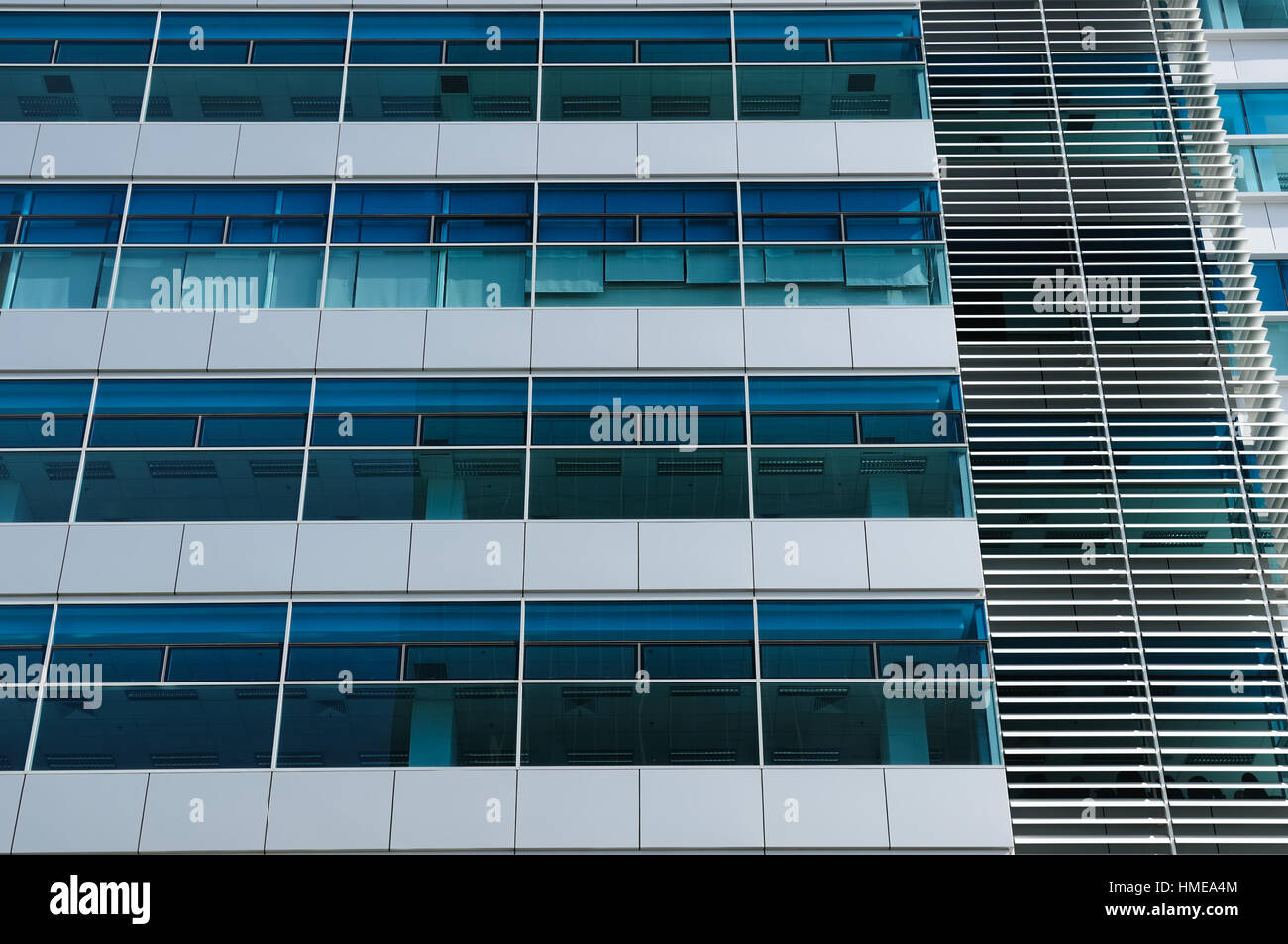 Modern architecture phnom penh hi-res stock photography and images - Alamy
