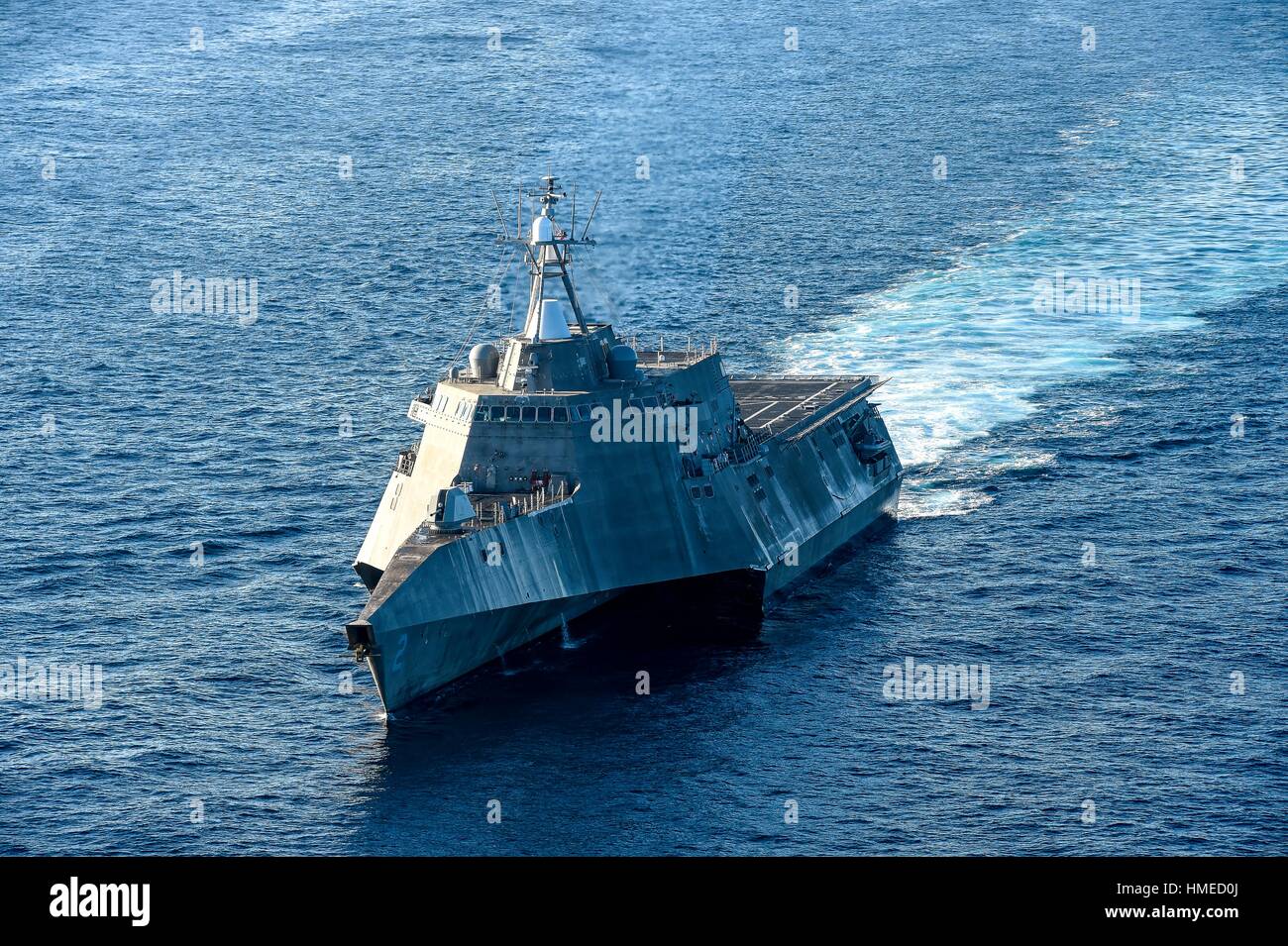 The uss independence hi-res stock photography and images - Alamy