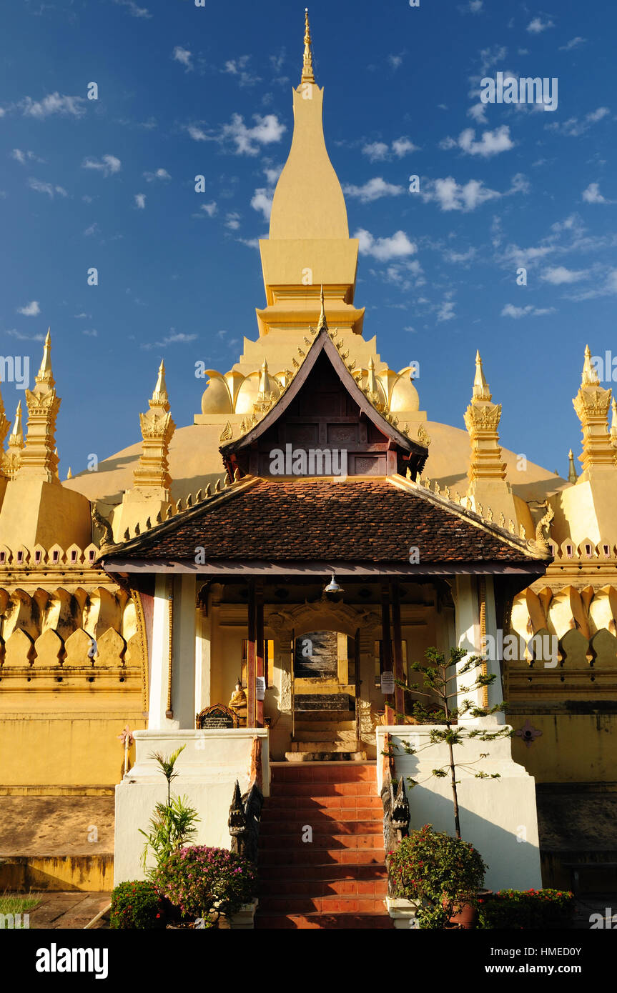 The most important national monument in Lao, Pha That Luang in ...