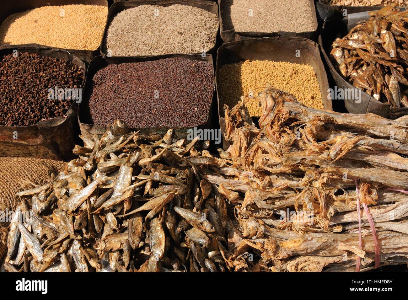 Indian dried fish stall hi-res stock photography and images - Alamy