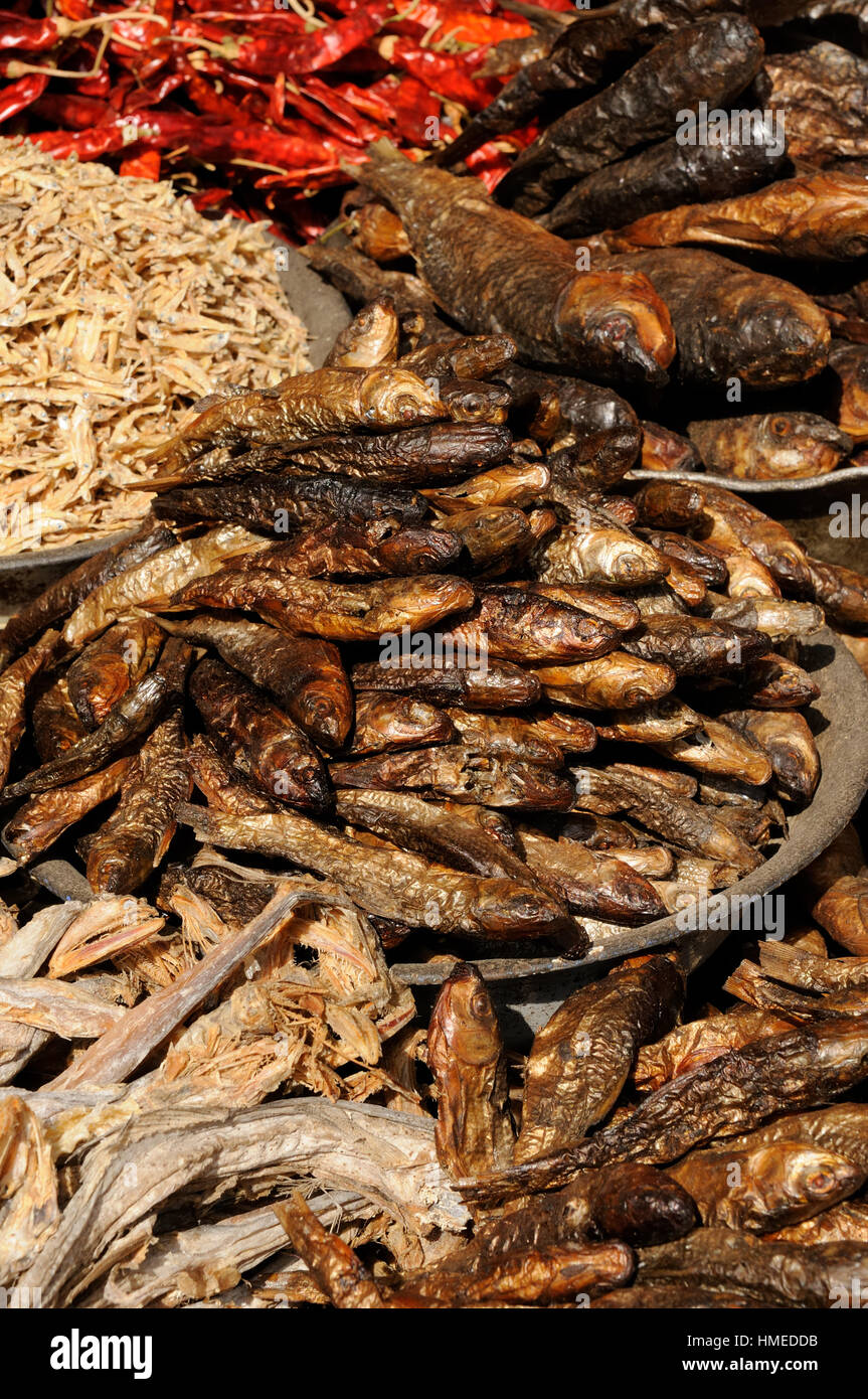 Indian dried fish stall hi-res stock photography and images - Alamy