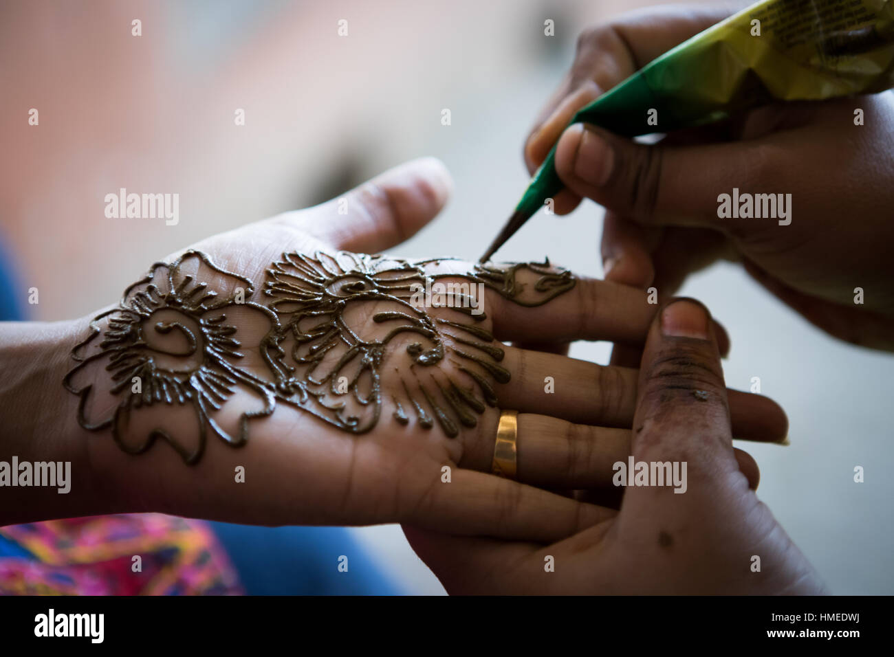 Cows india painting hi-res stock photography and images - Alamy