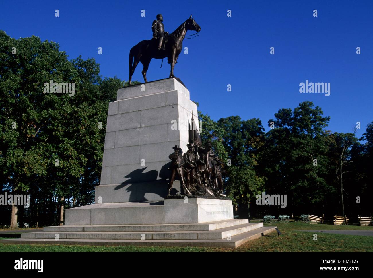 Virginia memorial gettysburg lee hi-res stock photography and images ...