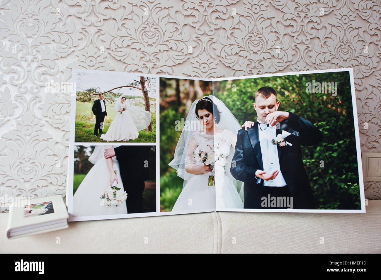 Dual pages of wedding album or wedding book Stock Photo - Alamy