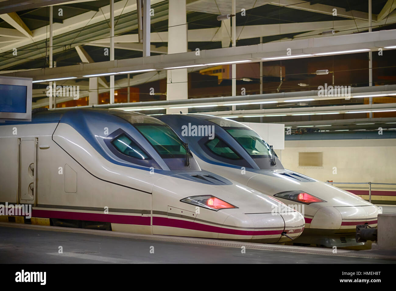 High speed trains hi-res stock photography and images - Alamy