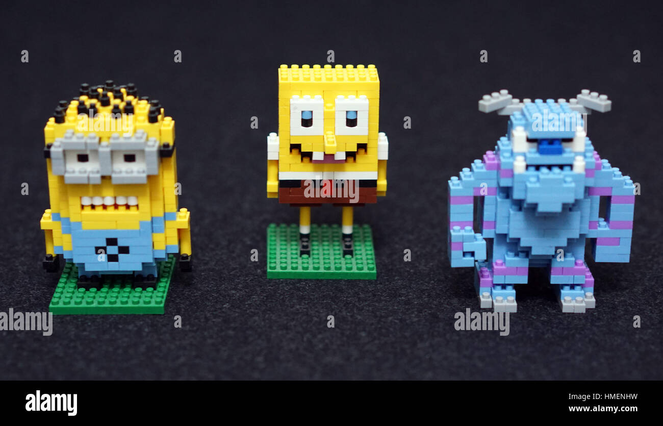 Lego head hi-res stock photography and images - Alamy