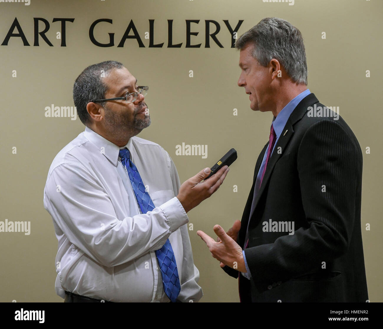 Interview with congressman hi-res stock photography and images - Alamy