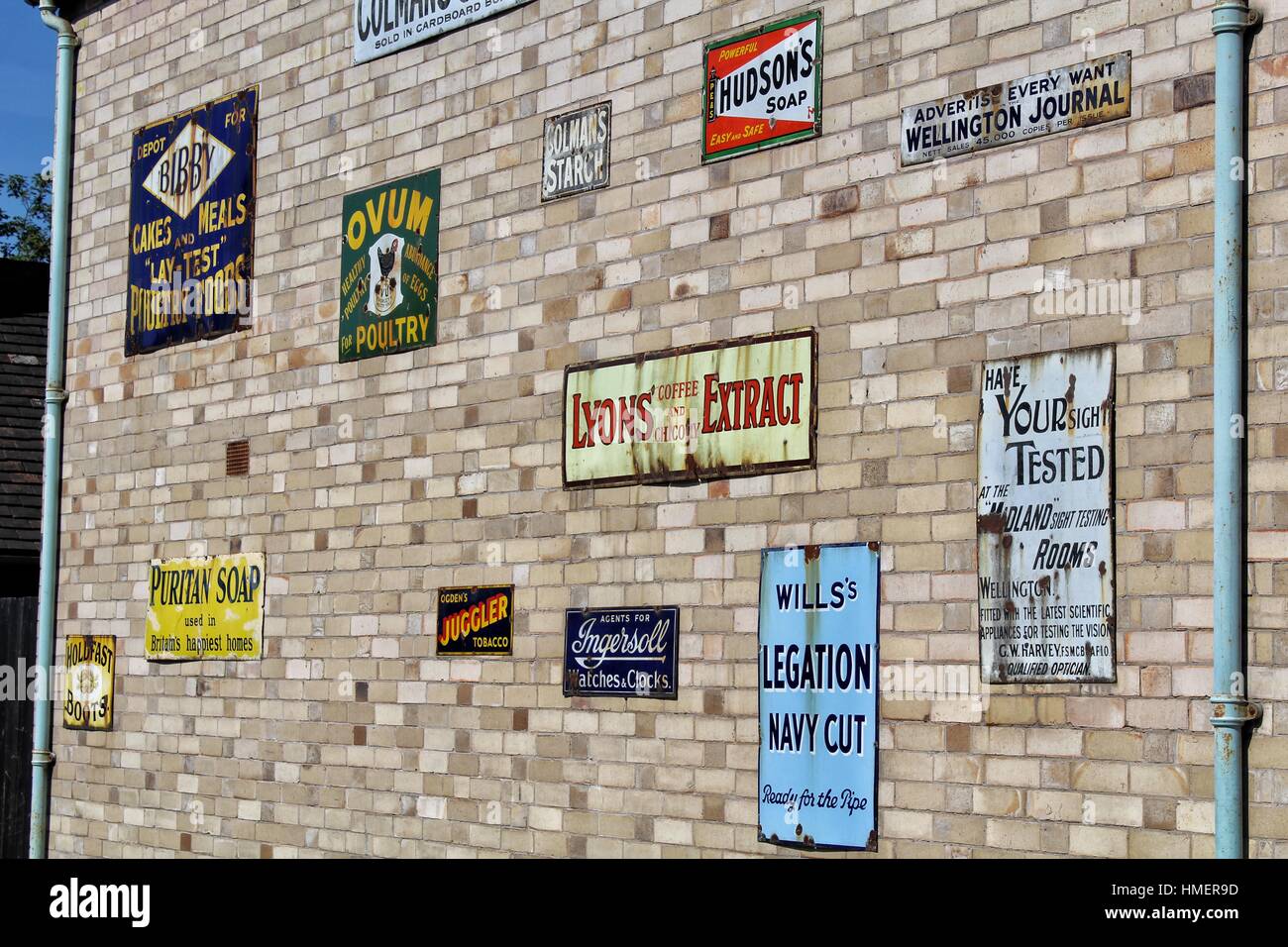 Victorian architecture sign hi-res stock photography and images - Alamy