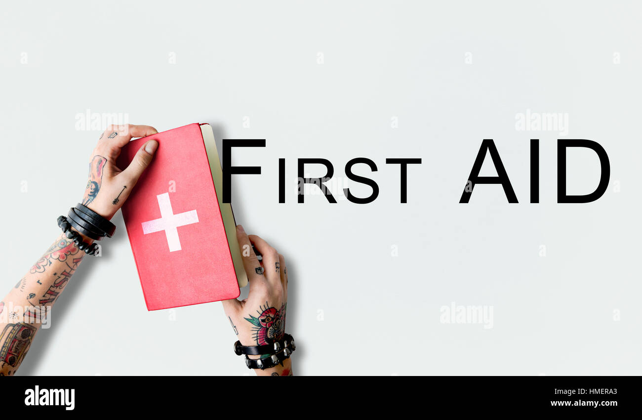 First aid cross hi-res stock photography and images - Alamy