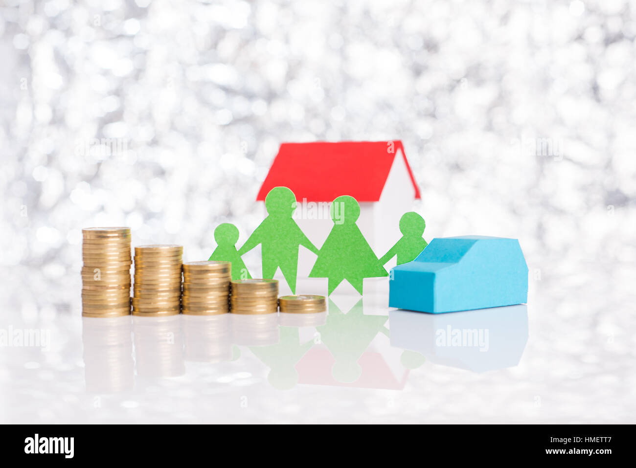 Family expense hi-res stock photography and images - Alamy