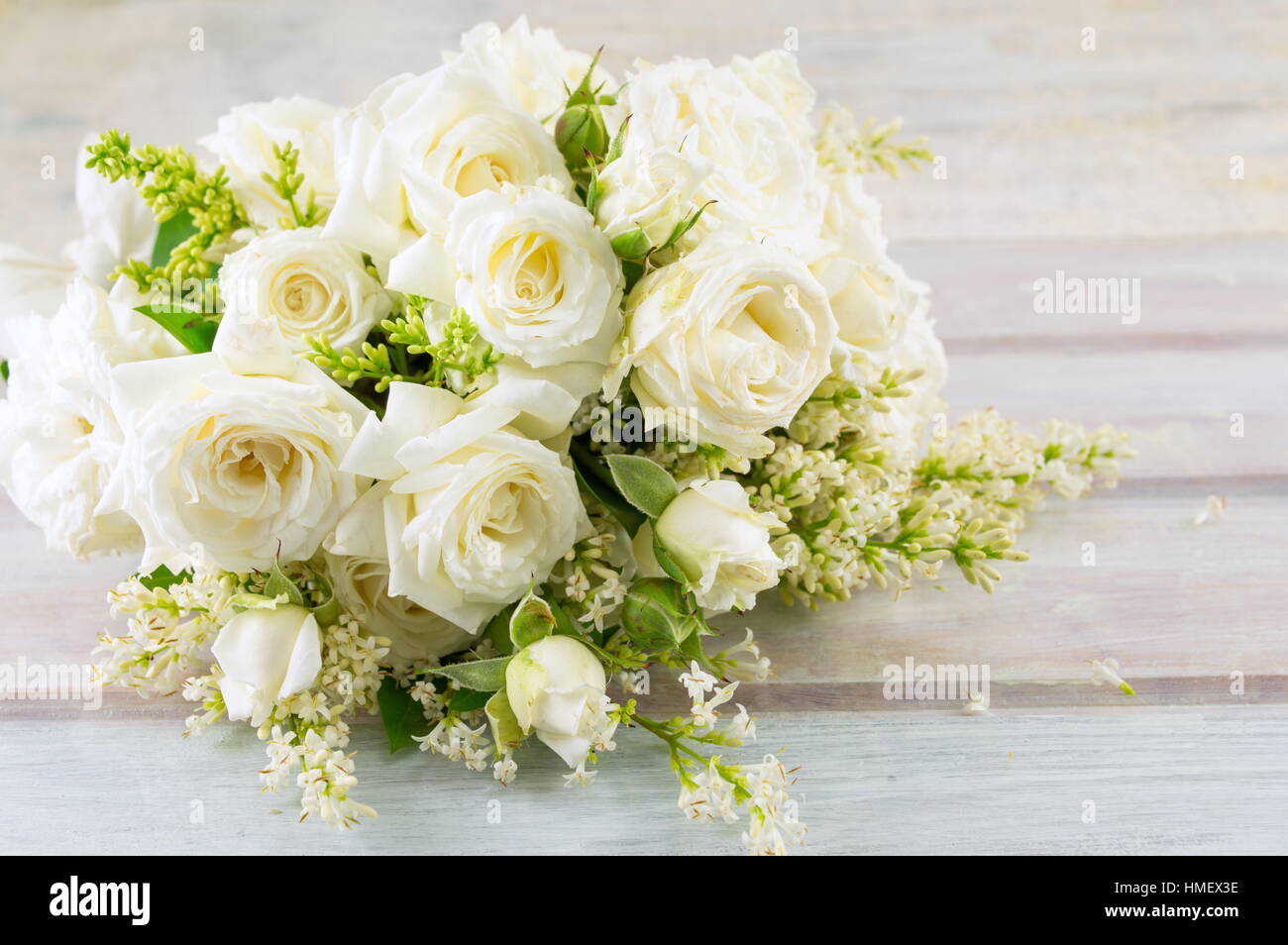 Rose on basket hi-res stock photography and images - Alamy