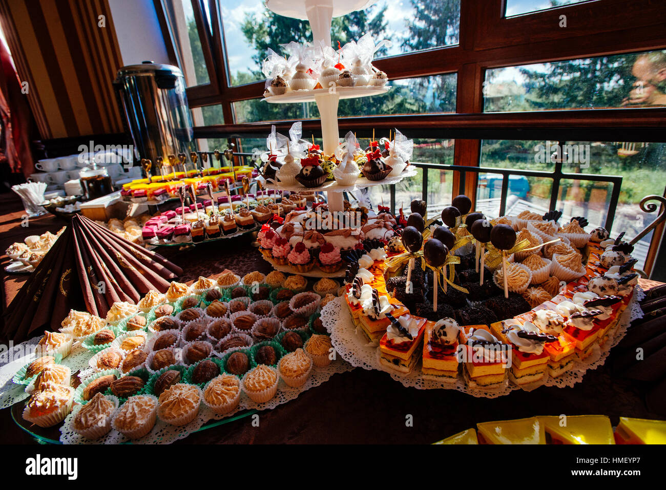 Catering at a luxury event Stock Photo - Alamy