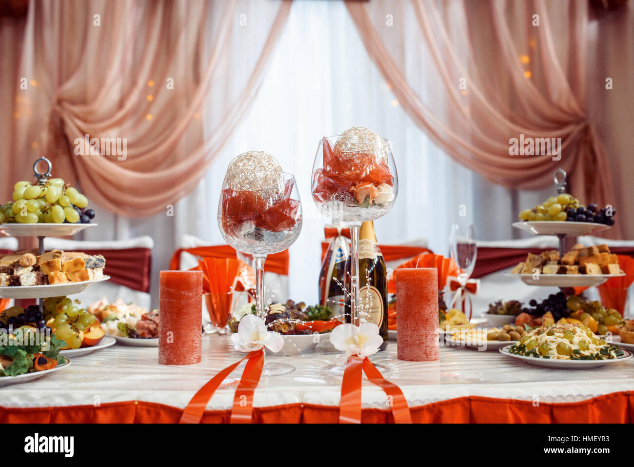 Catering at a luxury event Stock Photo - Alamy