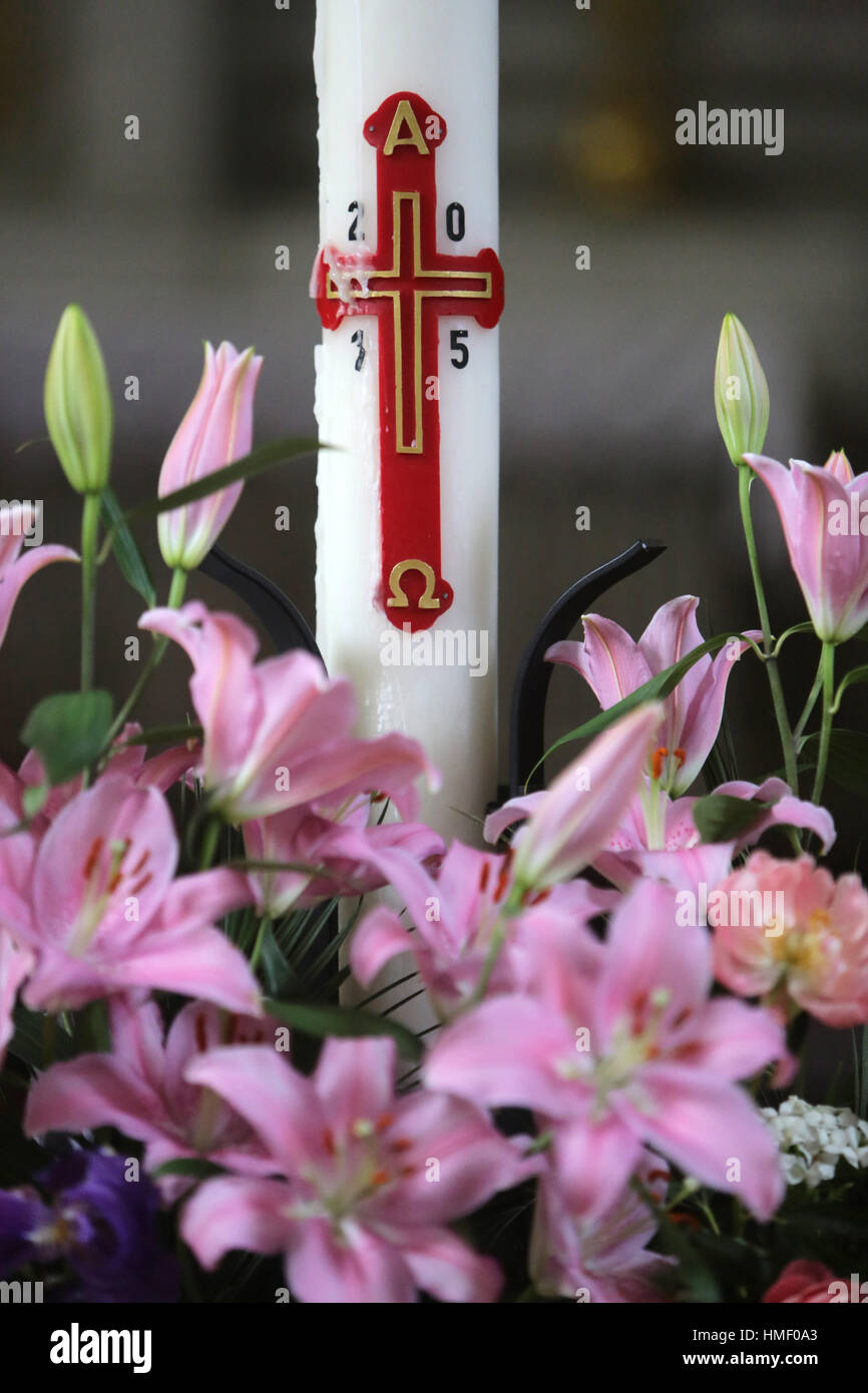 Cierge pascal hi-res stock photography and images - Alamy