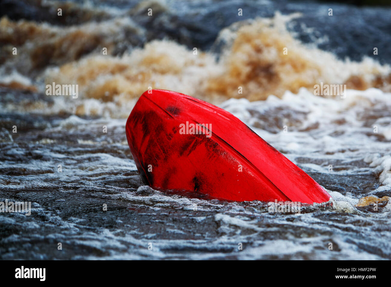 Canoe overturned in the water, the canoeist had abandoned ship for ...
