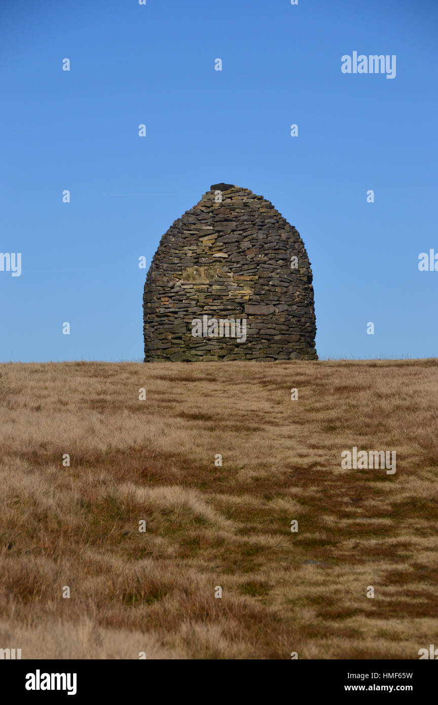 Stone bee hive hi-res stock photography and images - Alamy