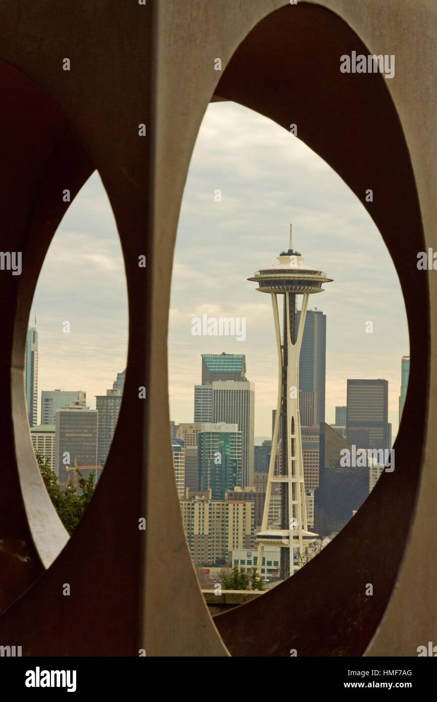 Space needle structure hi-res stock photography and images - Alamy
