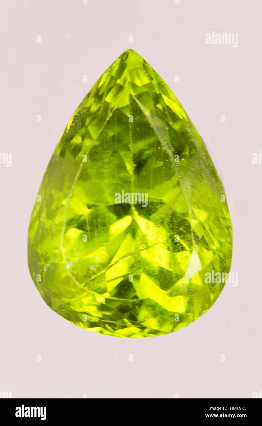 Peridot gemstone hi-res stock photography and images - Alamy