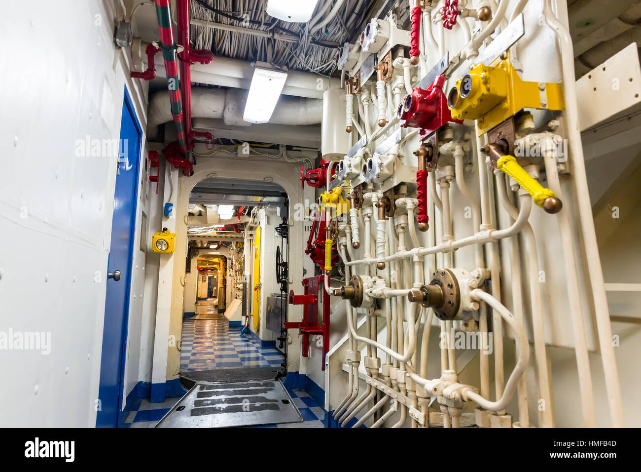 Aircraft carrier corridor hi-res stock photography and images - Alamy