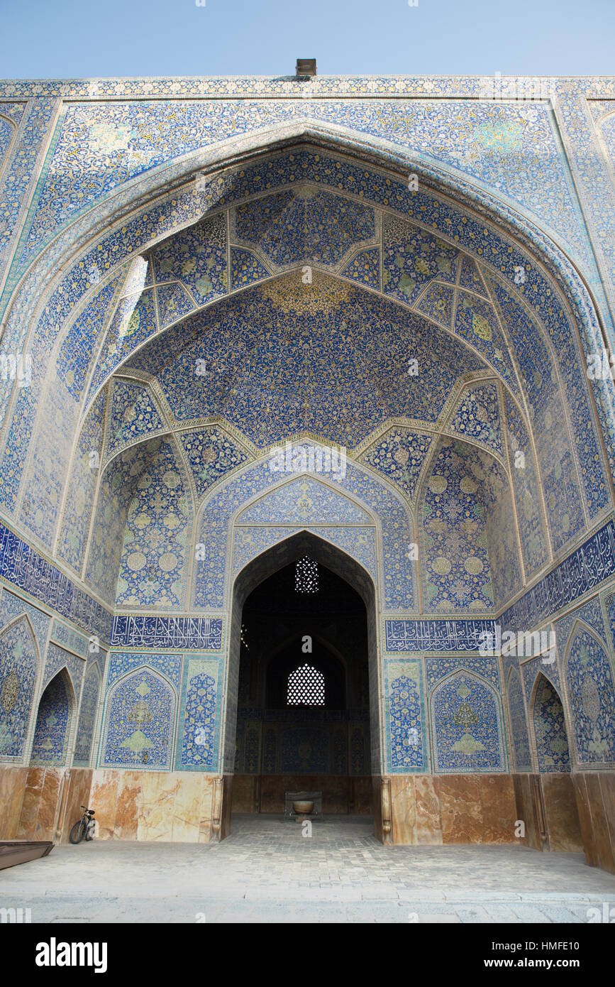 Iwan at Friday Mosque (Jameh Masjid), Isfahan, Iran Stock Photo - Alamy