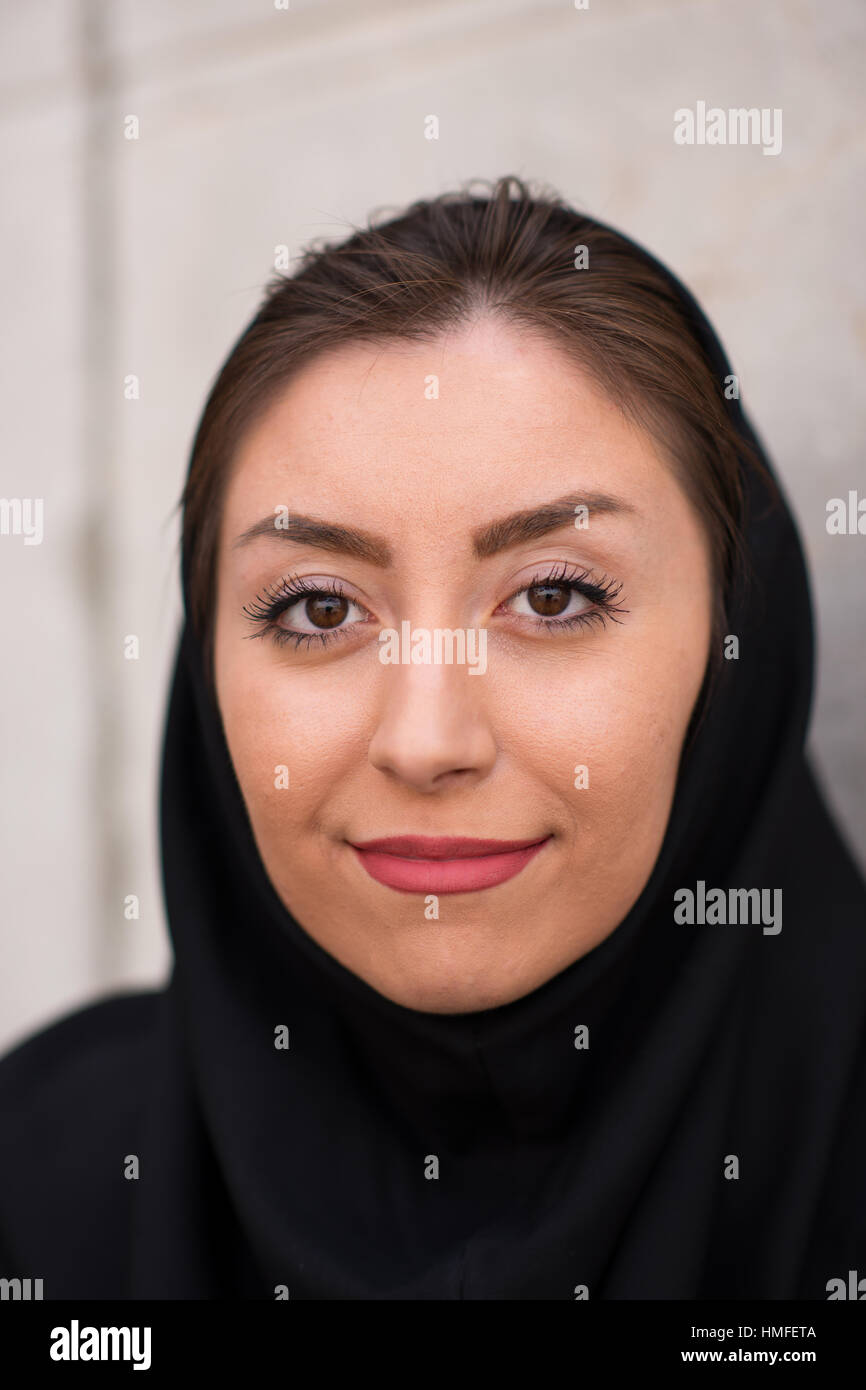 Beautiful woman iran iranian hi-res stock photography and images - Alamy
