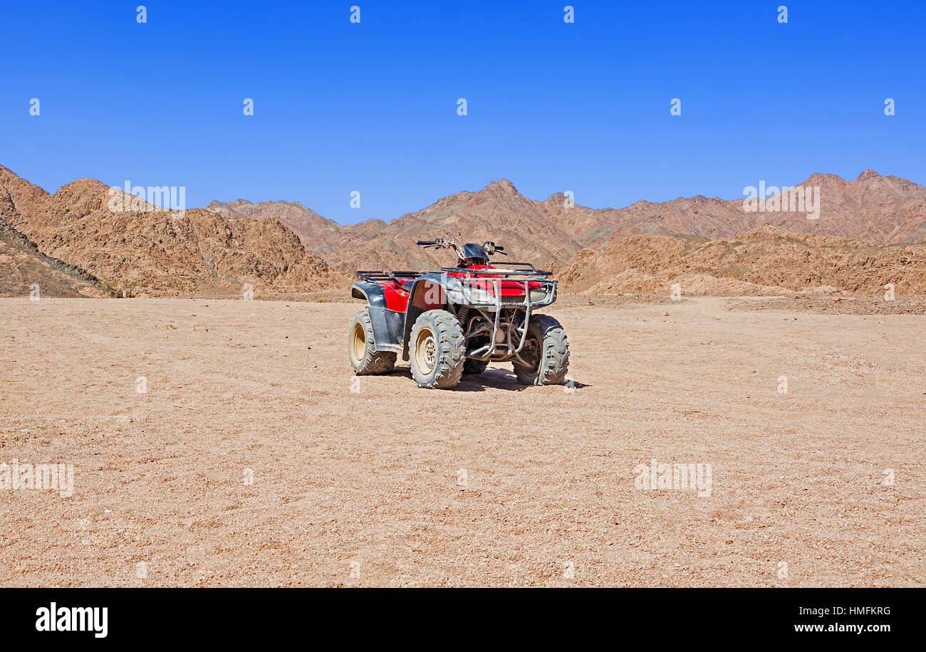 Red quad bike hi-res stock photography and images - Alamy