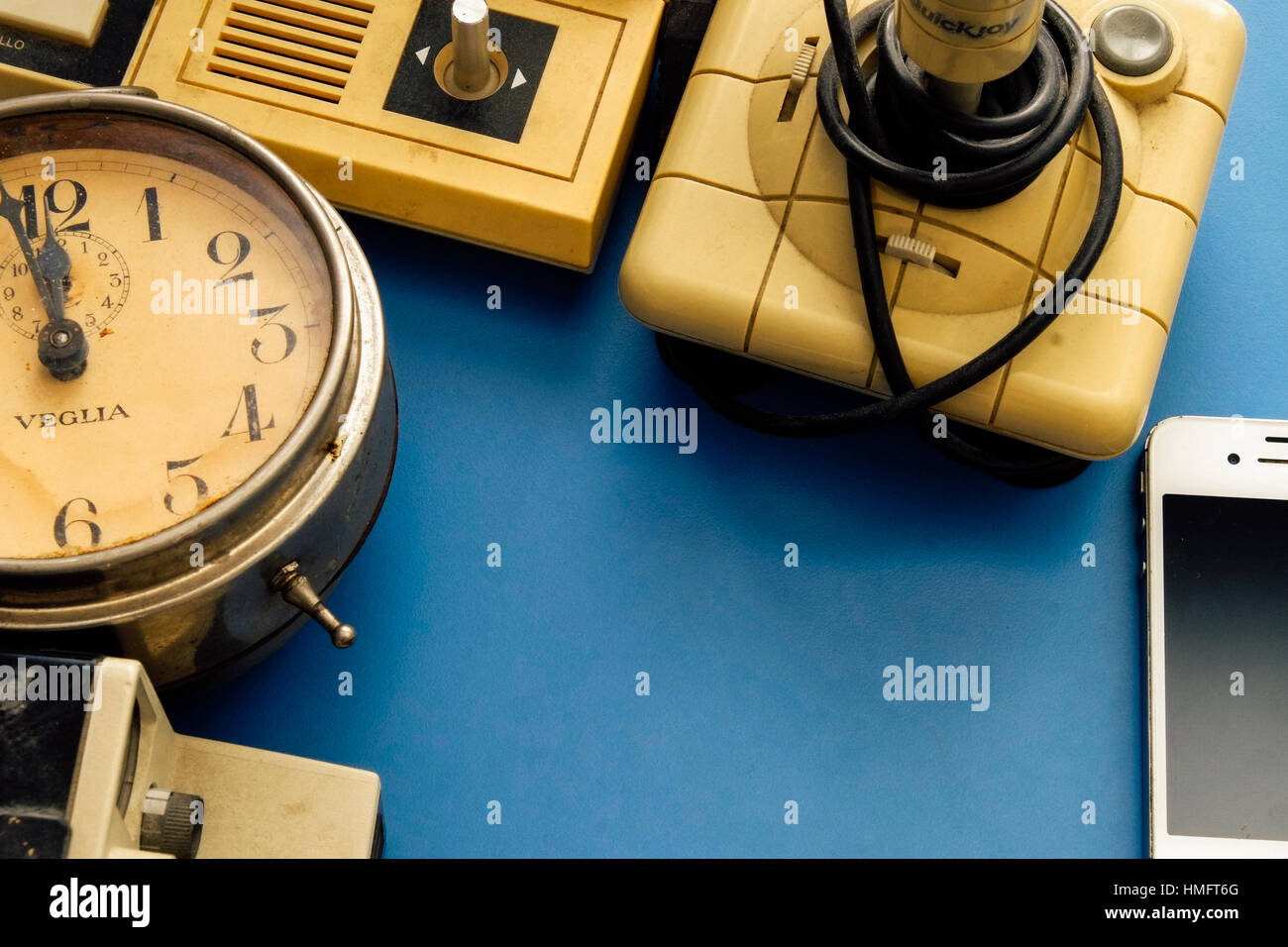 1980s technology hi-res stock photography and images - Alamy