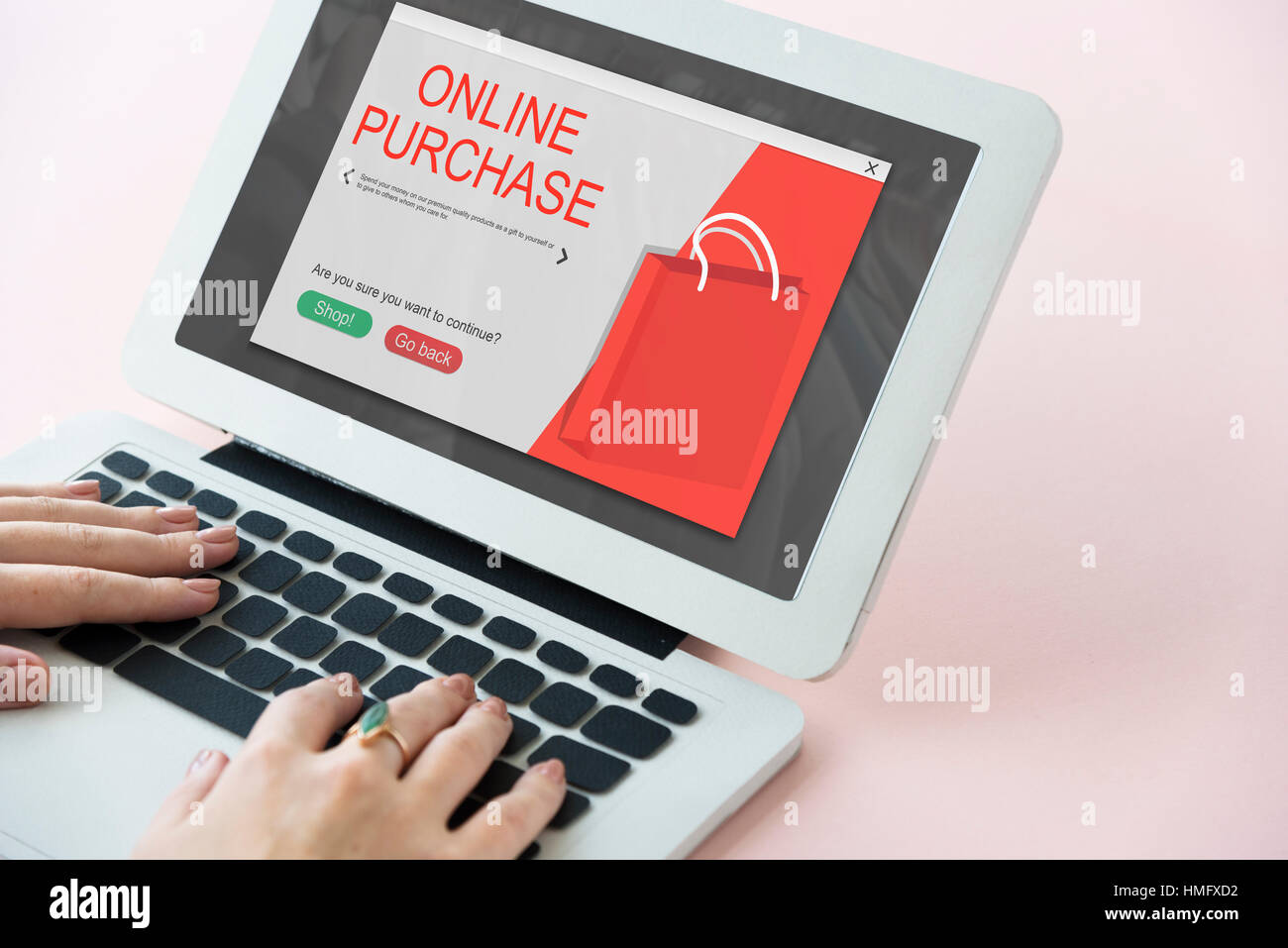 Online Shopping Cart E-Commers Concept Stock Photo - Alamy