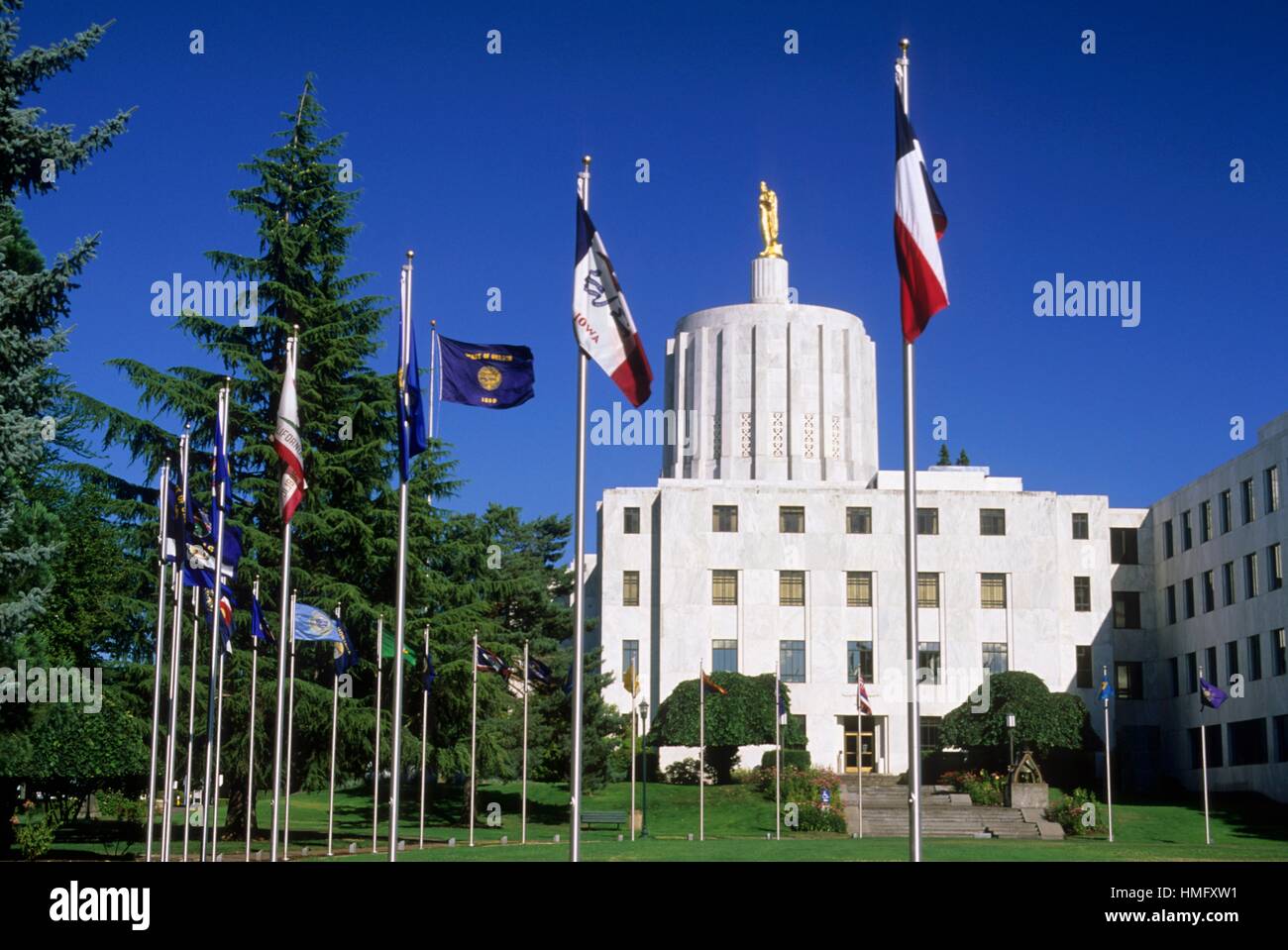 Flags of oregon hi-res stock photography and images - Alamy