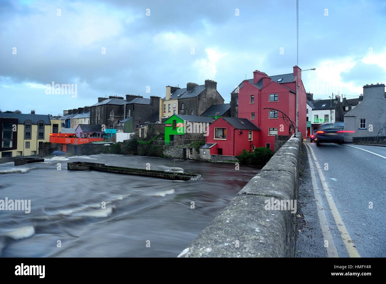 Ennistymon co clare ireland hi-res stock photography and images - Alamy