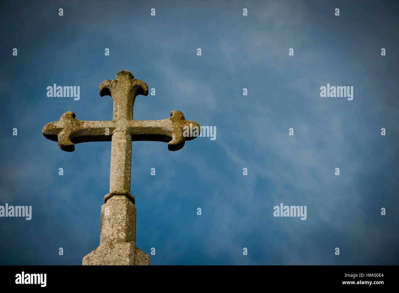 Cross of church hi-res stock photography and images - Alamy