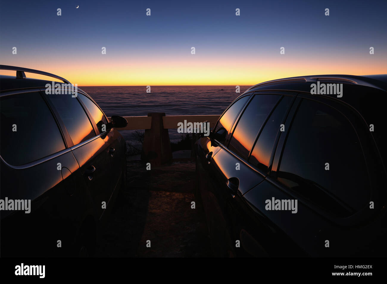 Car sunset hi-res stock photography and images - Alamy