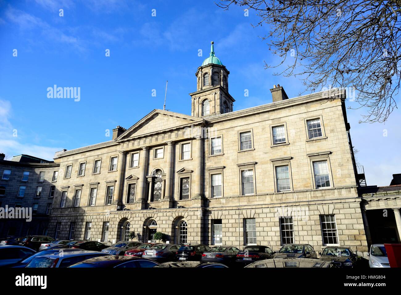 Branch hospital hi-res stock photography and images - Alamy