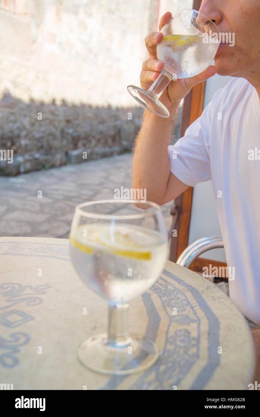 Fizzy living hi-res stock photography and images - Alamy