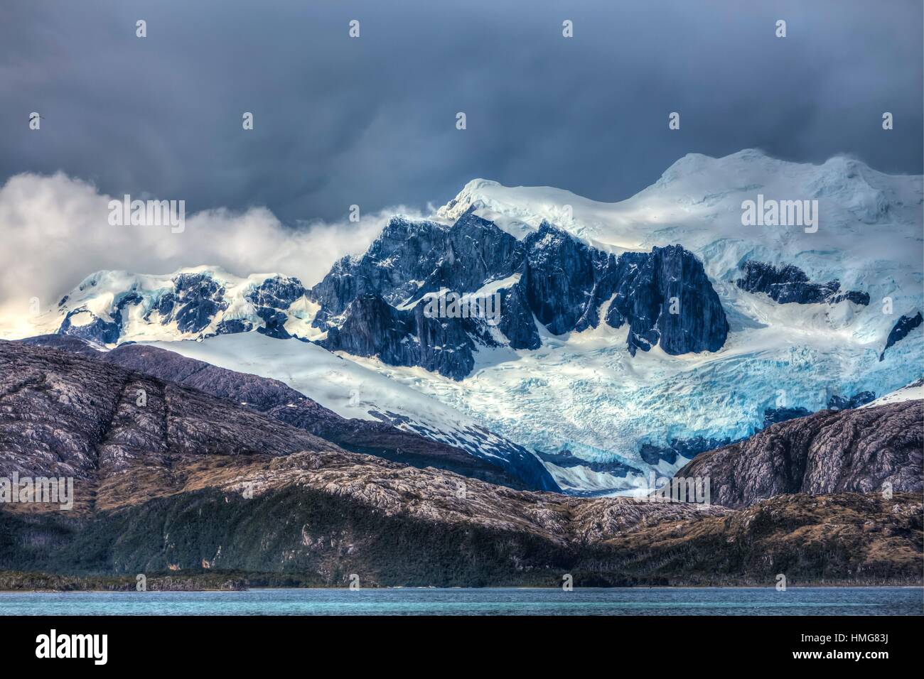 Channel Avenue High Resolution Stock Photography and Images - Alamy