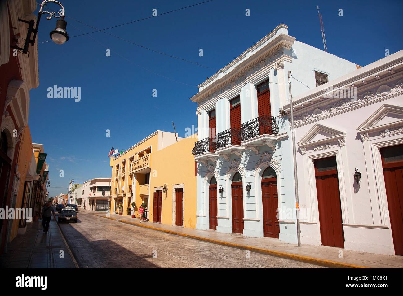 Colorful colonial buildings in city center, Merida, Yucatan Province ...