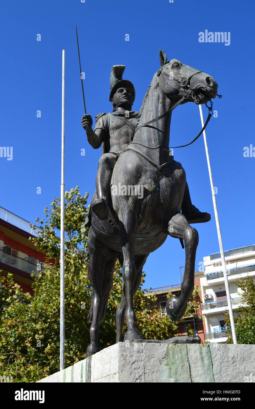 Pyrrhus statue hi-res stock photography and images - Alamy