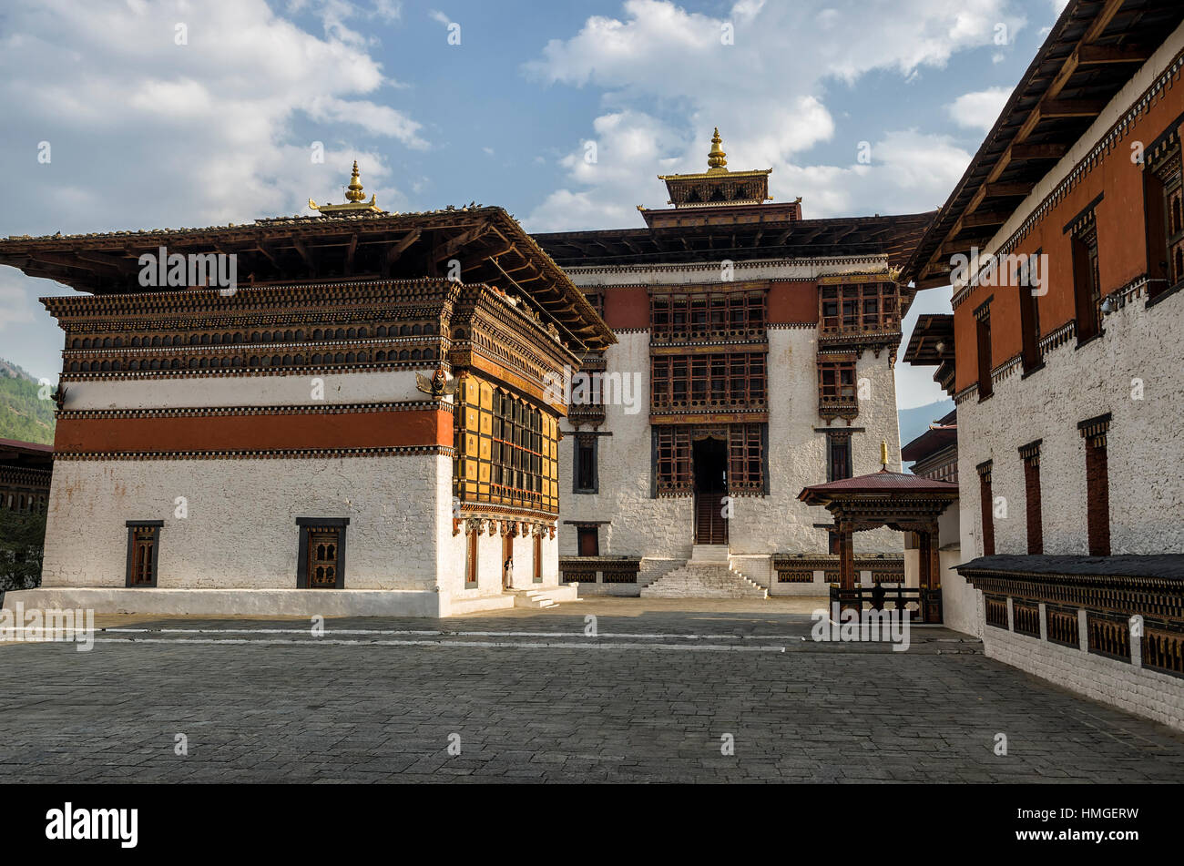 Tashichho Dzong, Thimphu, Bhutan - the most respectful Dzong in Thimphu ...