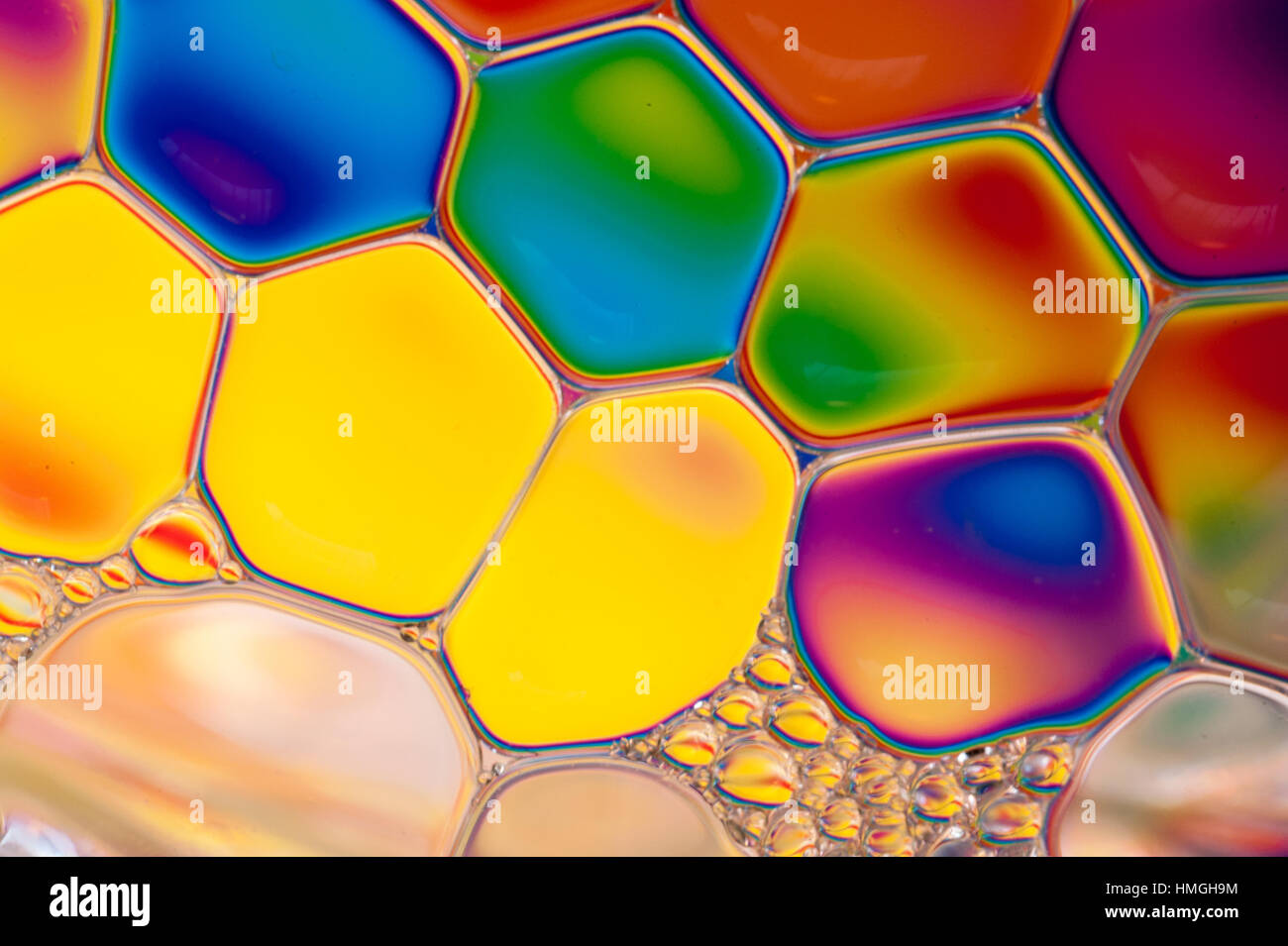 Oil rainbow water hi-res stock photography and images - Alamy