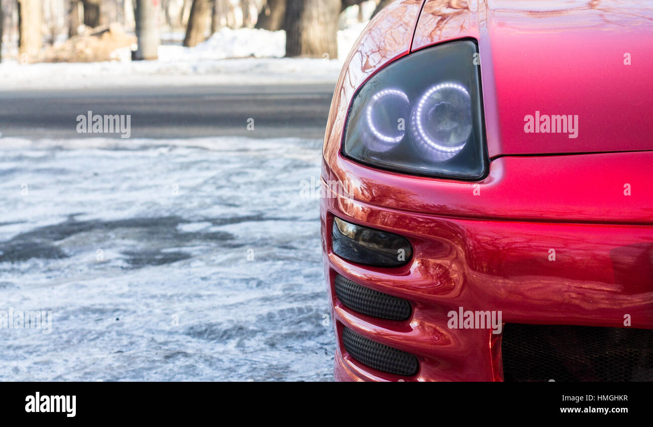 Headlight spotlight car hi-res stock photography and images - Alamy