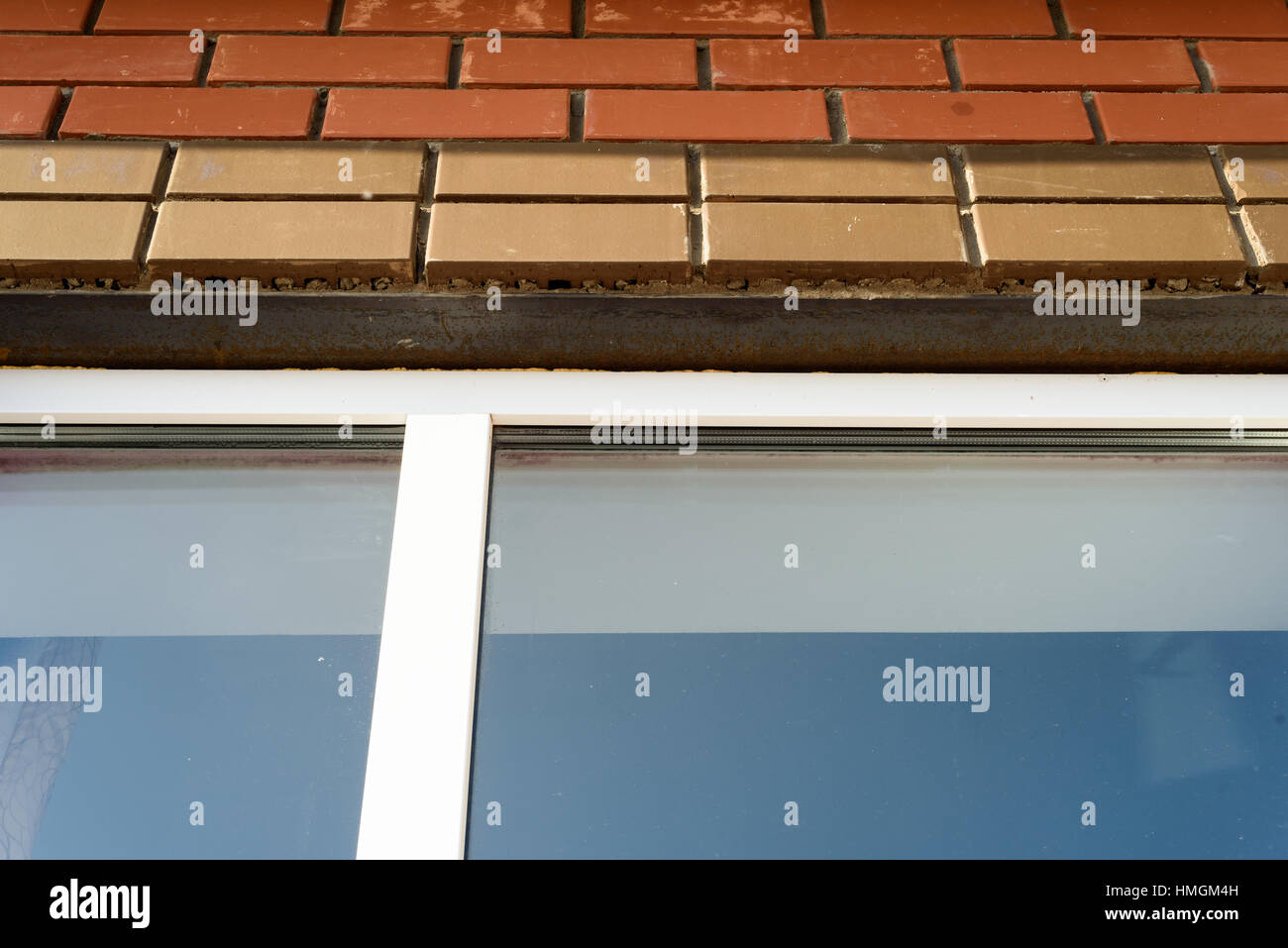 Plinth white hi-res stock photography and images - Alamy