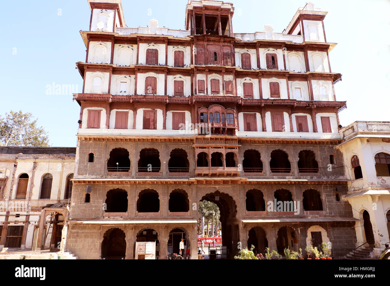 Rajwada is a historical palace in Indore city. Historic Architecture ...