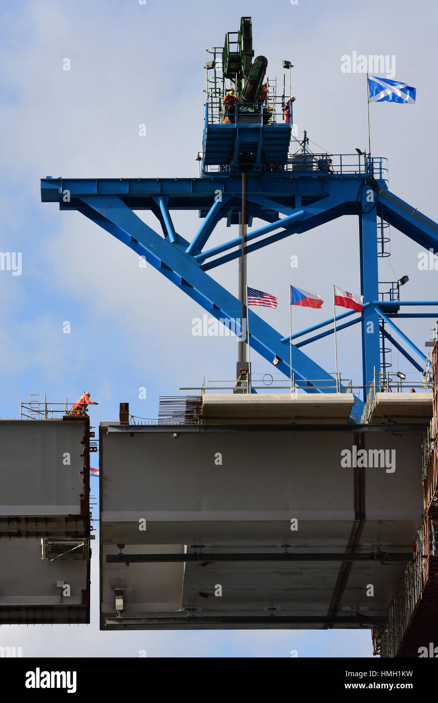 Edinburgh, Scotland, UK. 3rd Feb, 2017. The last deck section of the ...