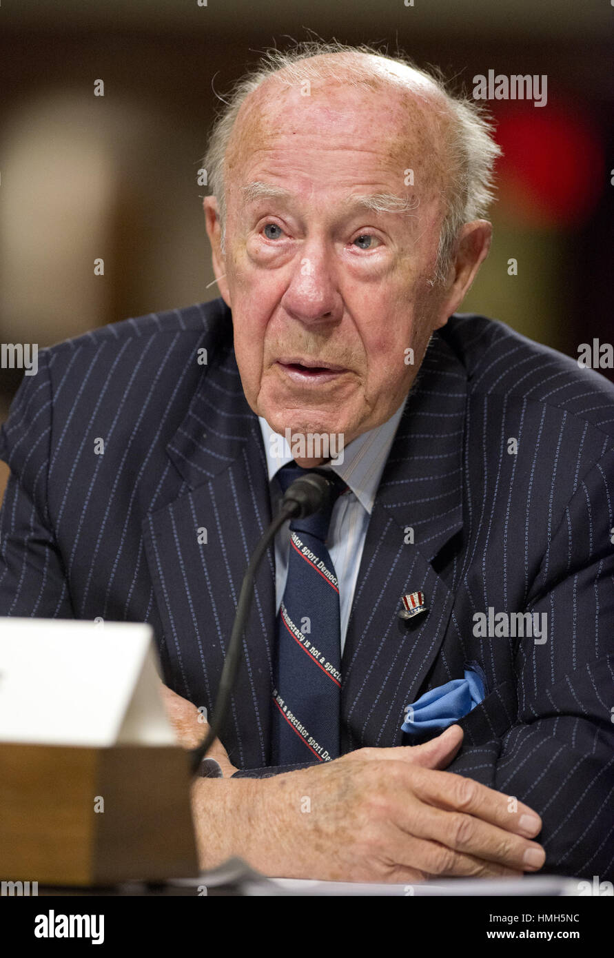 George P Shultz High Resolution Stock Photography and Images - Alamy