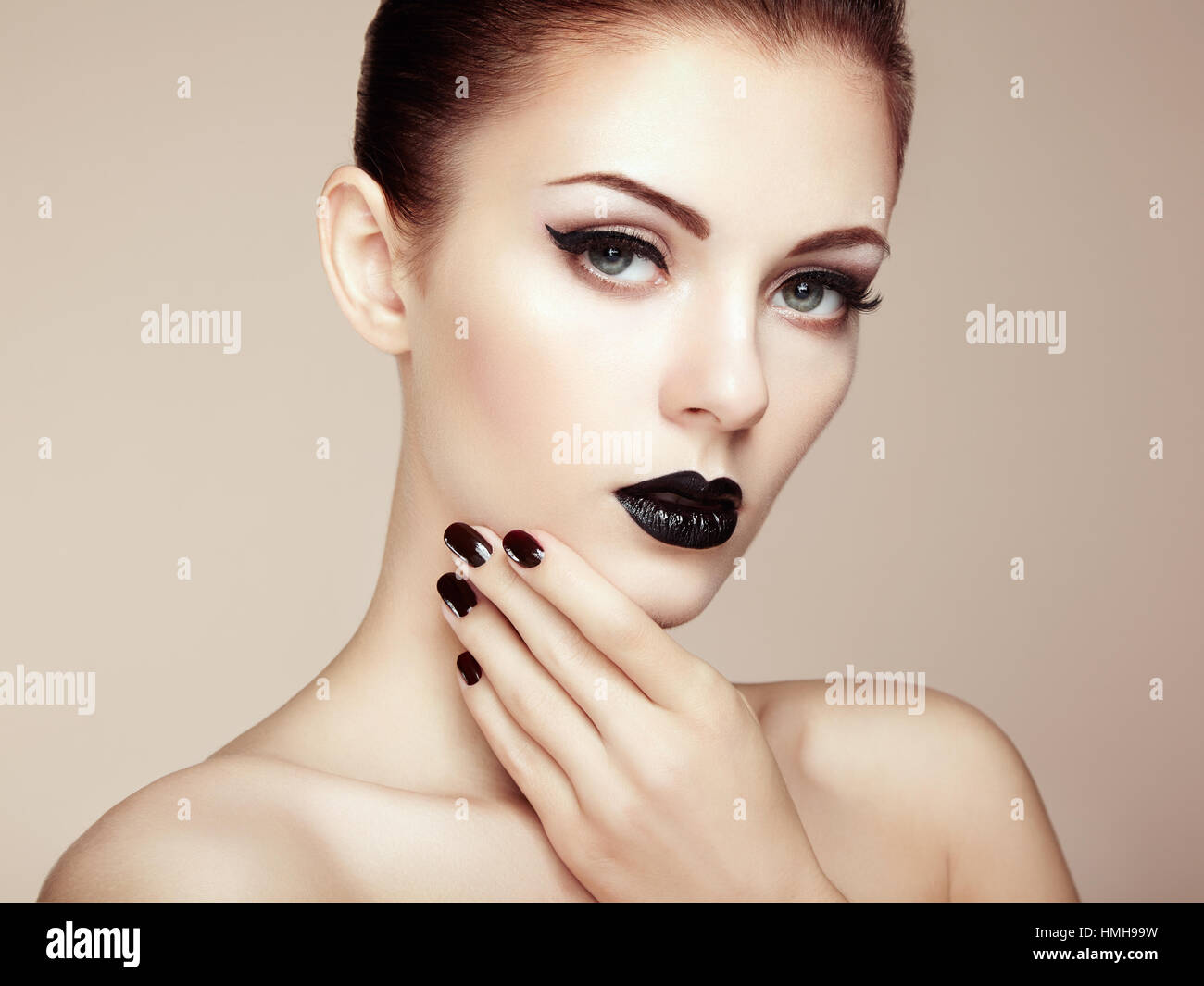 Beautiful woman with perfect makeup. Beauty portrait. Fashion photo ...