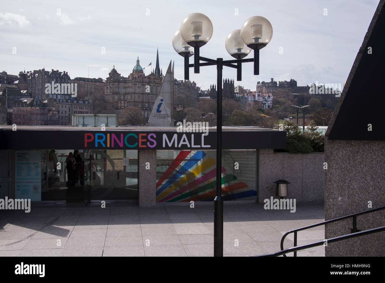 Edinburgh princes mall hi-res stock photography and images - Alamy