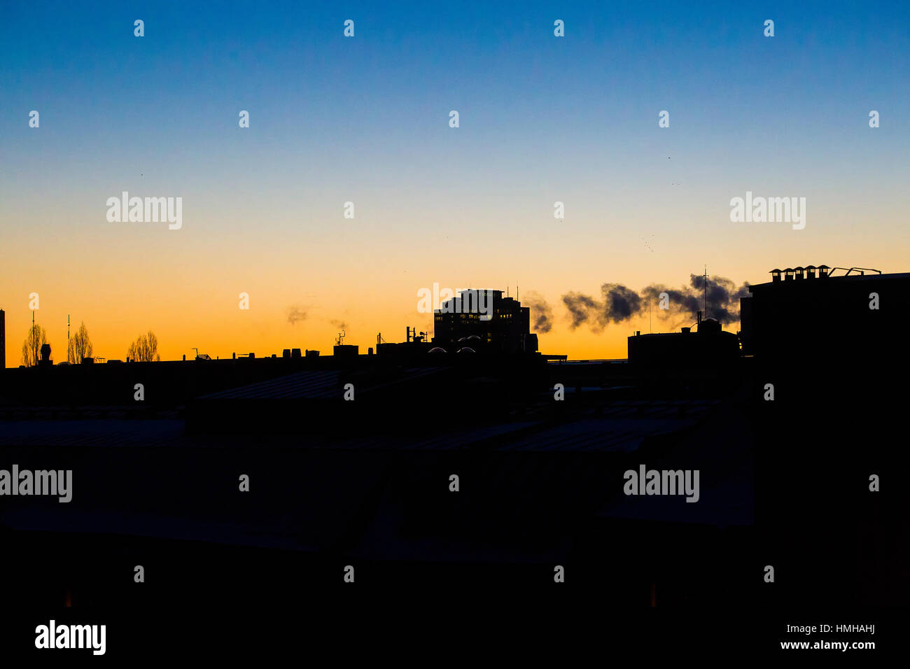 Sunset smoke colorful skyline hi-res stock photography and images - Alamy