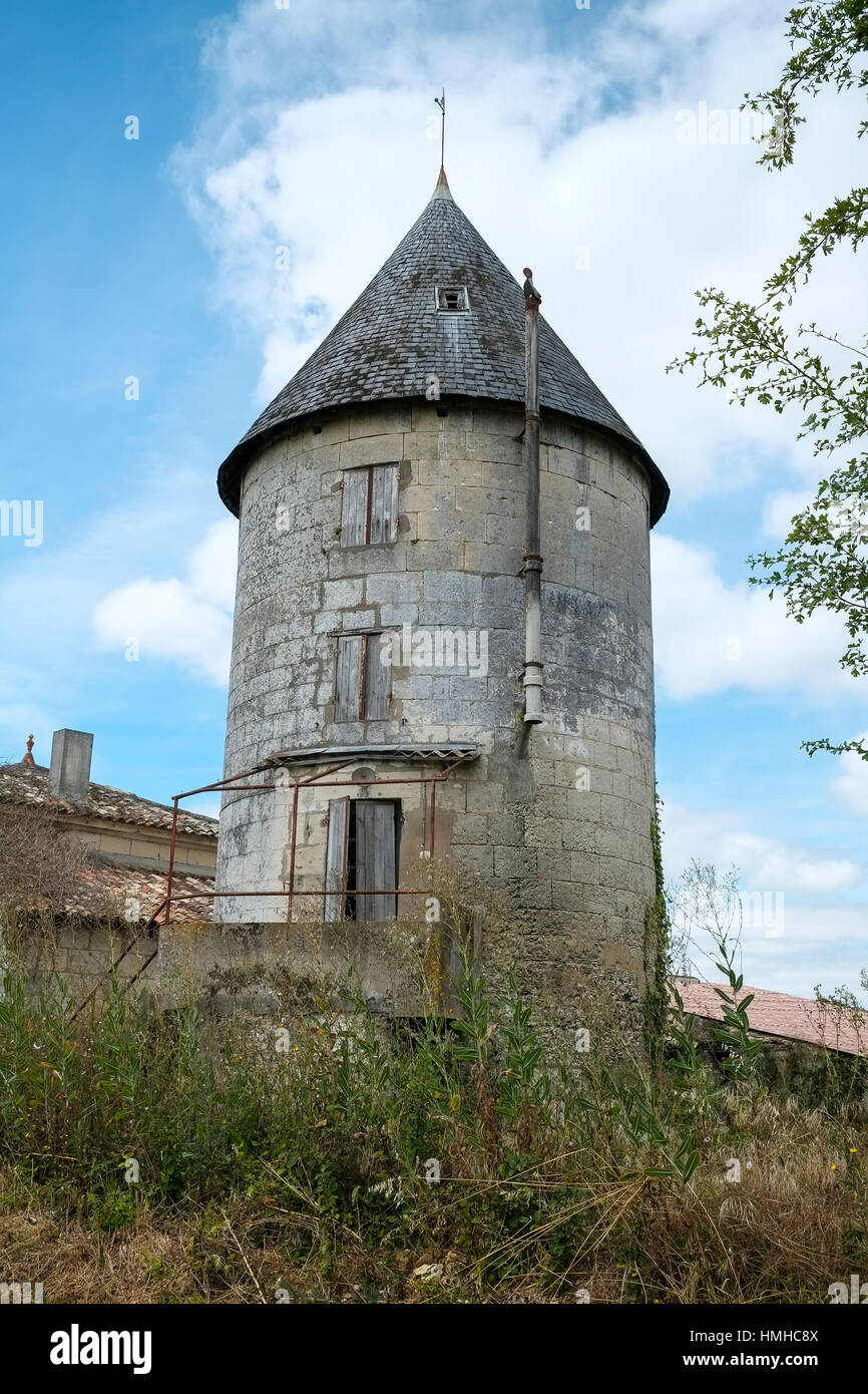 Old tower turret hi-res stock photography and images - Alamy